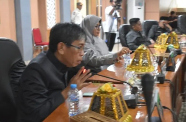 Fraksi PDIP Berkomitmen Penuh Untuk Memperjuangkan Terwujudnya visi ...
